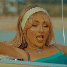 Sabrina Carpenter Gif Icegif