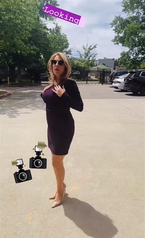 Tory Shulman 41 R Prettyolderwomen