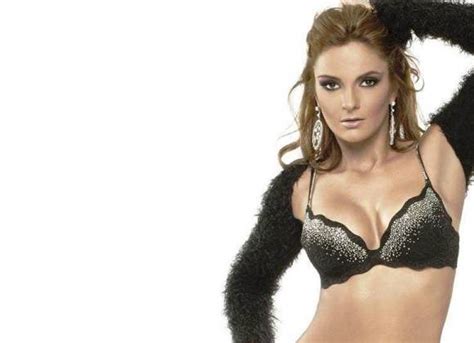 Mariana Seoane Se Une A La Tempestad