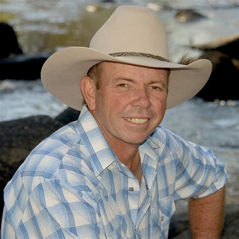 Dean Perrett Choose Your Cruise