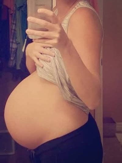 Tiny Body Big Bump Porn Pic