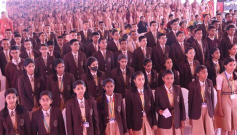 3000 Students Unite In Song Vande Mataram Echoes Through Pune