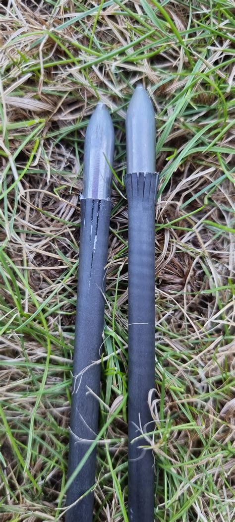 What Do You Guys Do With Such Arrows Not Sure If I Should Try To Fix It Cut Cracks Parts Or