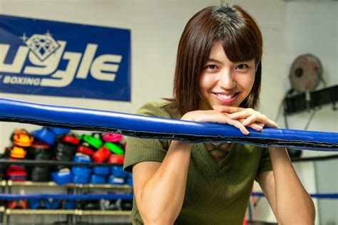 美女キックボクサー・ぱんちゃん璃奈がリング内外で快進撃！ Web Magazine Vitup ヴィタップ