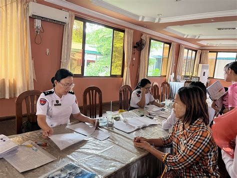 စမ်းချောင်းမြို့နယ်၌ ပန်းခင်းစီမံချက်အဆင့် ၃ ဖြင့် အိမ်ထောင်စုလူဦးရေစာရင်းနှင့် နိုင်ငံသားစိစစ