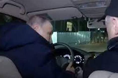 ببینید رانندگی ولادیمیر پوتین در ماریوپول و دیدار با مردم این منطقه