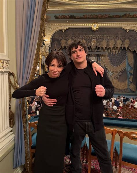 Nastya Ivleeva в 2025 г Милые пары Певицы Телеведущий