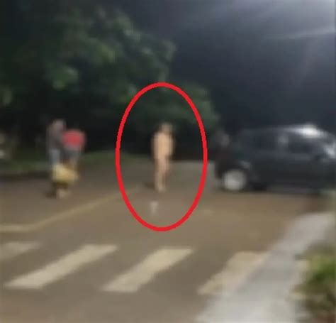 Casal Flagrado Fazendo Sexo Em Casa Invadida E Mulher Nua Deixada Para Tr S M Ncio Lima Em