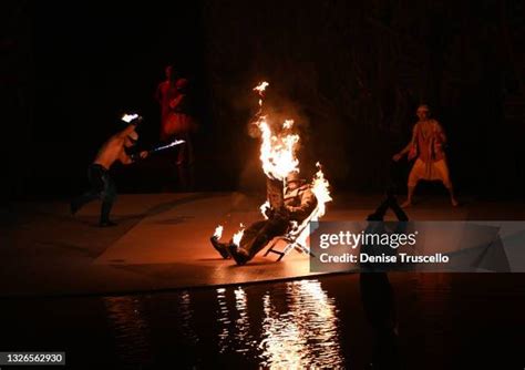 O Cirque Du Soleil Photos And Premium High Res Pictures Getty Images
