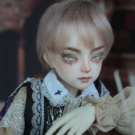 Matthew Dolls Instagram Twitter And Facebook On Idcrawl