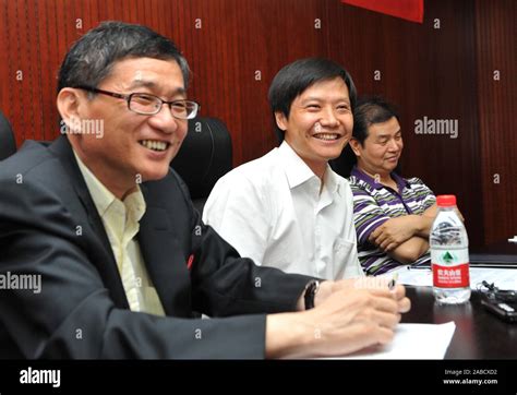 File Zhang Xuanlong Non Executive Director Of Kingsoft Left Lei