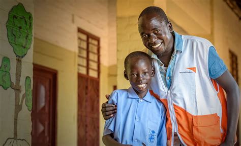 Donate Online Disaster Emergency Relief World Vision Hk