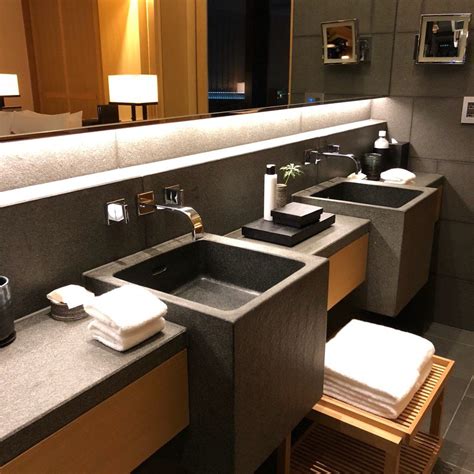 Modern Japanese Hotel Bathroom Design Aman Bathrooms Aman Tokyo