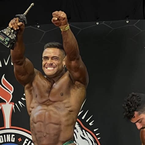 Former Espn Star Katie Nolan Has Landed A New Job The Spun