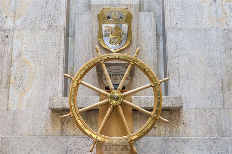 В Бургас 2 май ще бъде неучебен заради великденските празници Утро