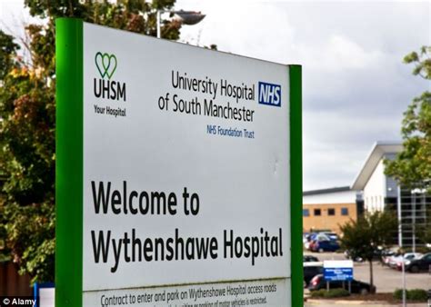 Transplant Team At Wythenshawe Hospital Undertake Pioneering Heart
