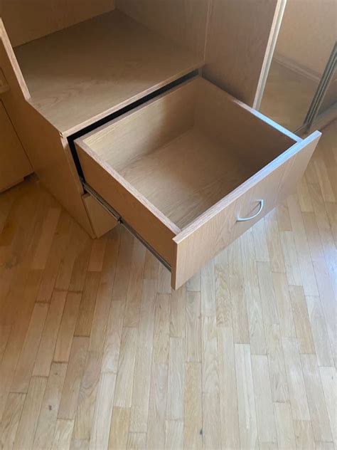 Шафа з відкритими полицями та висувними шухлядами етажерка 4 500 грн Мебель для спальни