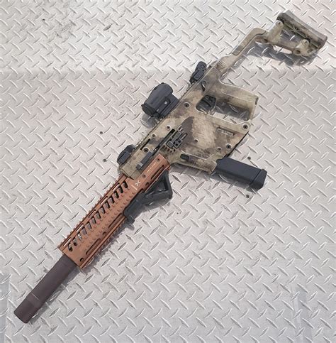 Kriss Vector Crb Gen 1 In A Tacs Arid Urban Finish And Some Add Ons R Gunporn
