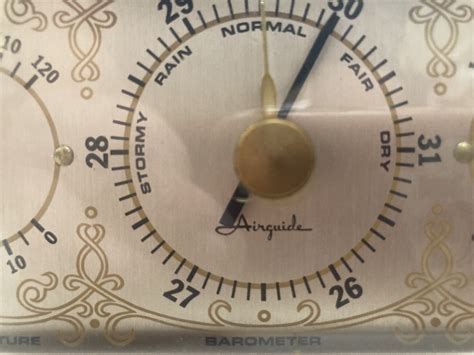 Vtg Airguide Weather Station Bakelite Airguide Instrument Company