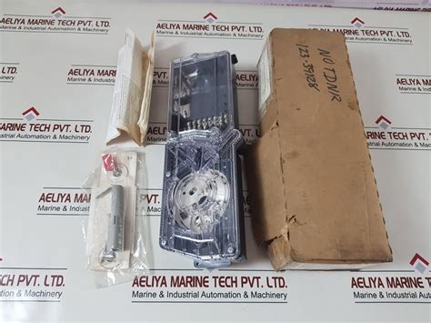 SYSTEM SENSOR DNR DUCT SMOKE DETECTOR Aeliya Marine