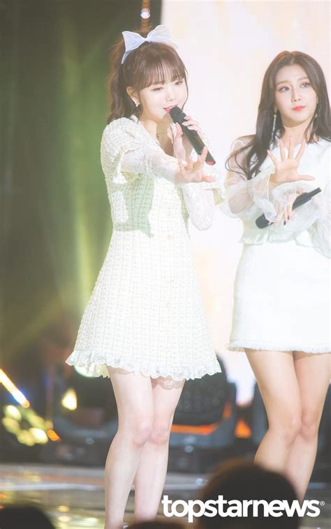 [hd포토] 러블리즈 Lovelyz 케이 ‘팅커벨~ 가지마~ 더쇼 최시율 기자 톱스타뉴스