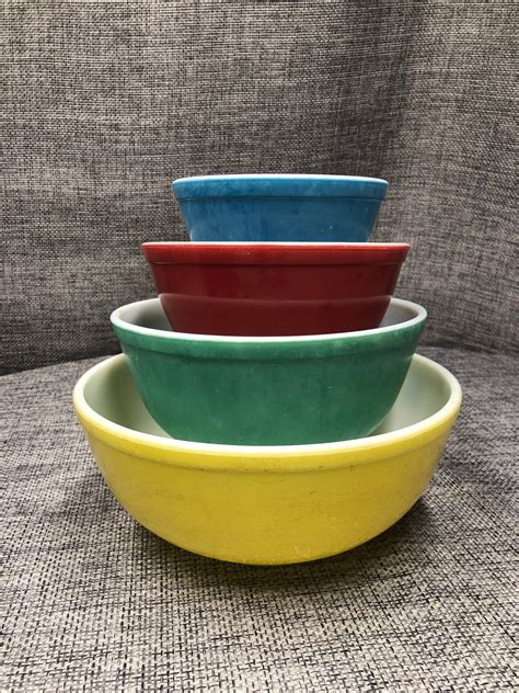 Pyrex Primary Color Yellow 404 Green 403 Red 402 Blue 401 Etsy