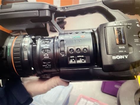 Can Anyone Identify This Cam Corder R Cameras