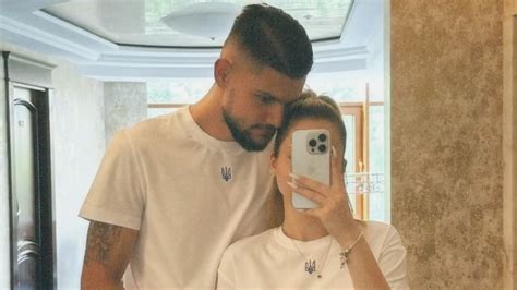 Екс воротар збірної України знайшов справжнє кохання раніше кайфував з кореспонденткою УПЛ ТБ