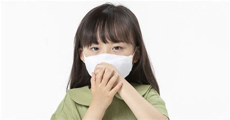 요즘 따라 마른 기침 자주 하는 아이 원인은