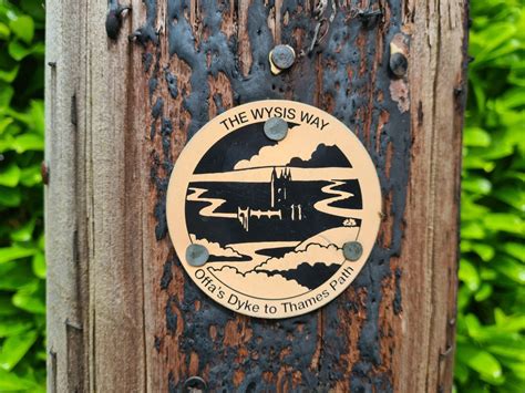 Trail Talk The Thames Path Three Points Of The Compass