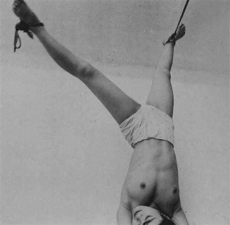 Foto De Classic Asian Suspension