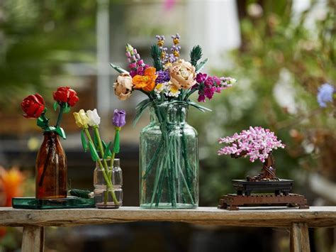 Конструктор Creator Креатор 10280 Букет цветов LEGO ЛЕГО купить в Сети сертифицированных