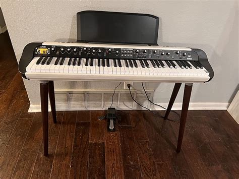 Korg Sv2 73 Stage Vintage Digital Piano Reverb