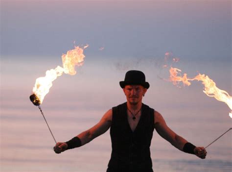 Lucy Buffetts Lulus Barefoot Landing