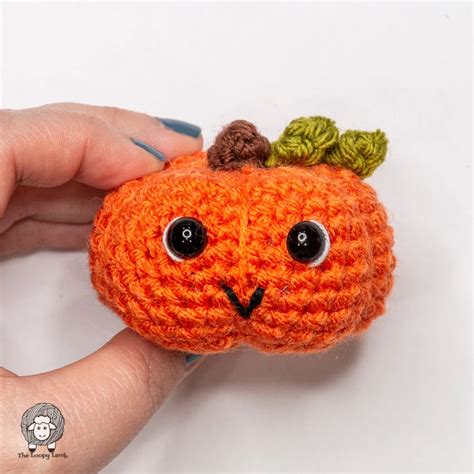 Free Crochet Amigurumi Pumpkin Pattern And Video Tutorial