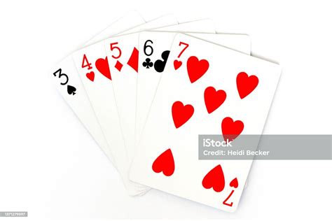포커 핸즈 플레이 카드 다른 정장 직선 왕실 플러시 종류의 네 카드 여가활동 게임에 대한 스톡 사진 및 기타 이미지 카드 여가활동 게임 컷아웃 흰색 배경 Istock