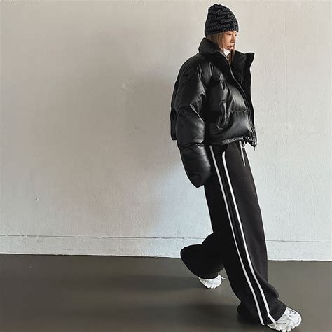 기모트랙스트링팬츠 Pt 에이블리