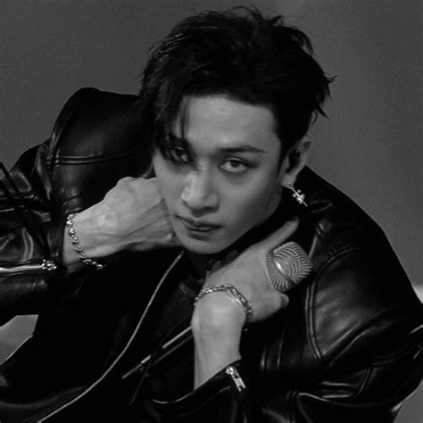 Ethaniel Dolores Medium