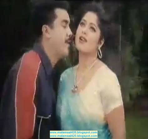 Mousumi Bangladeshi Hot Actress Hot In White Blouse Green Saree Hot