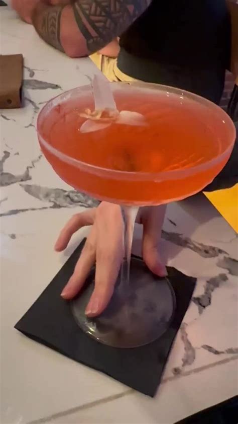 this orchid does not rotate with the drink album on imgur