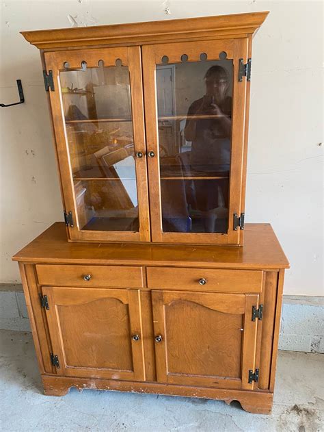 Ethan Allen China Hutch Cabinets And Hutches South Toms River New