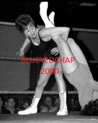 Dawn Lemke Vs Kay Noble Girl Wrestler 8 X 10 Wrestling Photo Awa Ebay