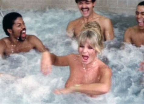 Valerie Perrine Nude Pics Sceenes And Porn Scandal Planet