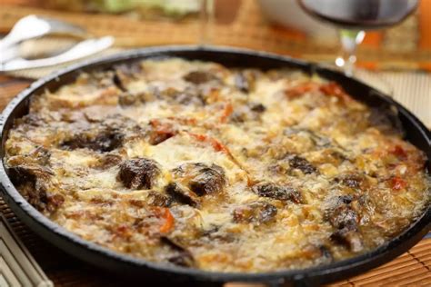 Агнешко с Картофи в Гювеч 36 Предложения Gotvachbg