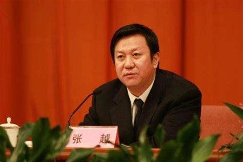 郭文貴被捕｜擁路易十五風紅木馬桶、值28萬床褥 盤點郭文貴奢華家當 星島日報