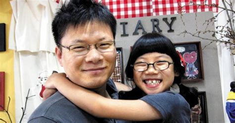 누들누드 작가 딸 그림 솜씨도 父傳女傳