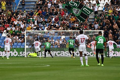 Maignan Salva Il Milan è 0 0 Col Sassuolo Cronache Nuoresi