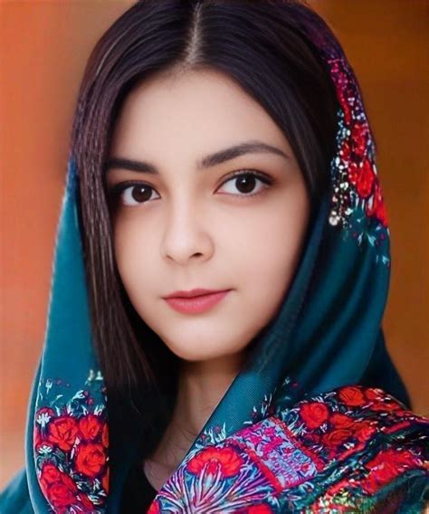 ادمین همه‌فن‌حریف ستایش بامری دیدوگرام