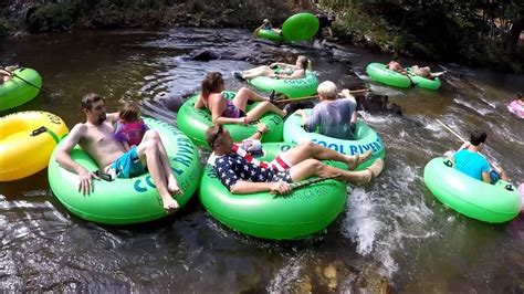 Helen Georgia Tubing On The Chatahochee River Cool River Tubing Youtube