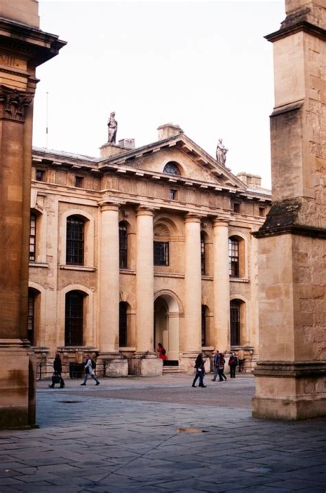 Oxford Tumbex